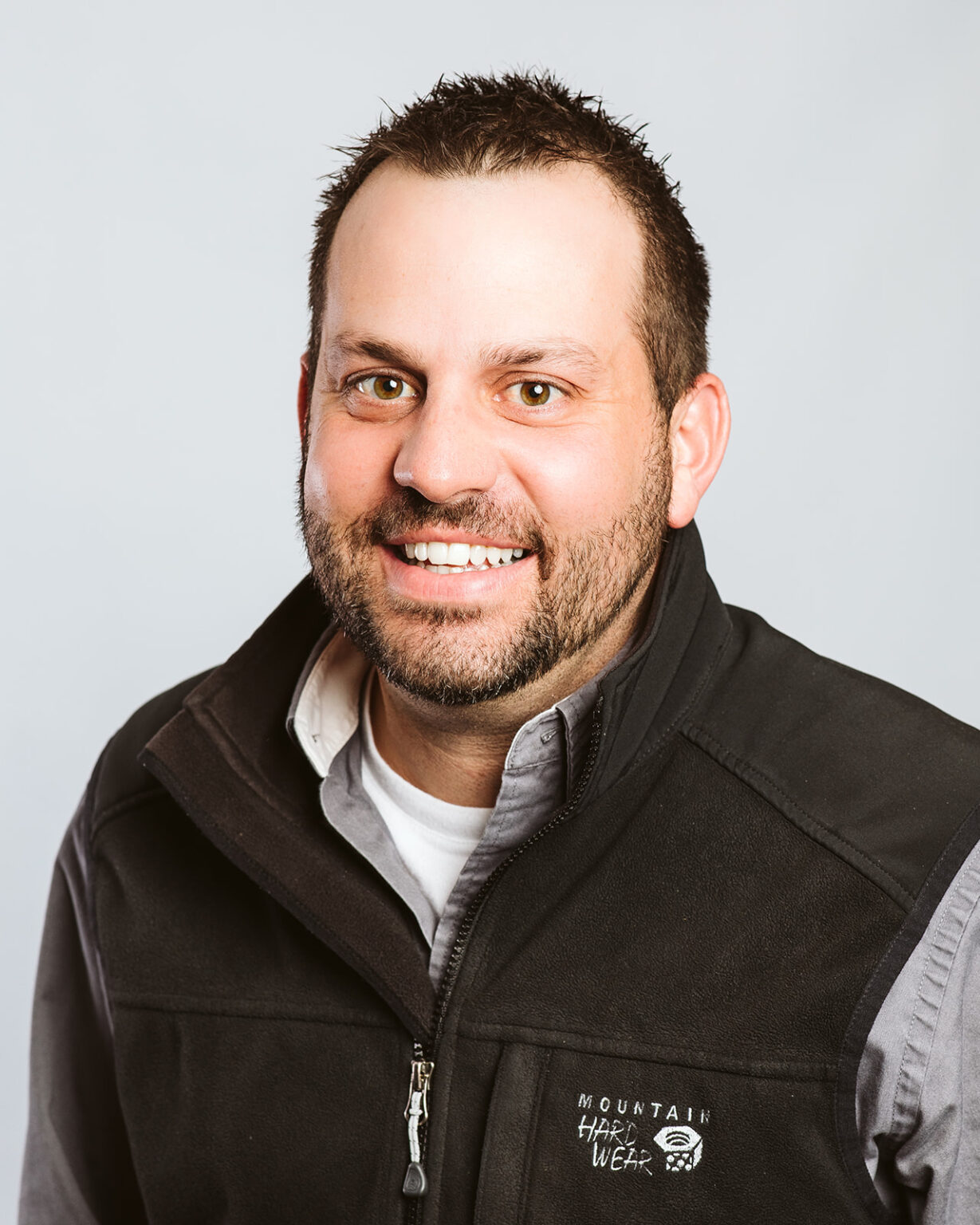 Awarding Excellence: Blue Blood Class of 2024 » Emery Sapp & Sons